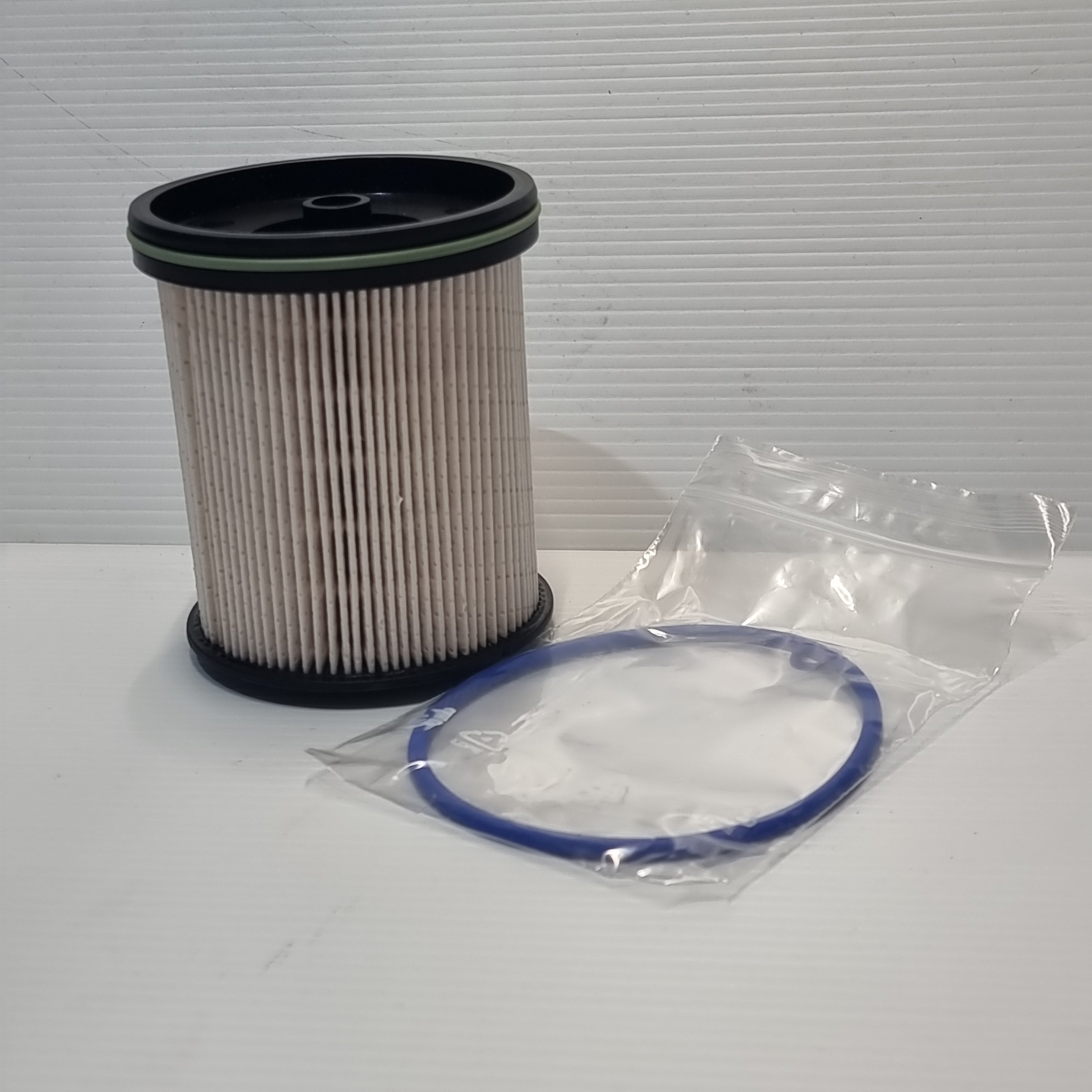 Genuine Vauxhall Fuel Filter Set | 13539108 – Stoneacre Direct