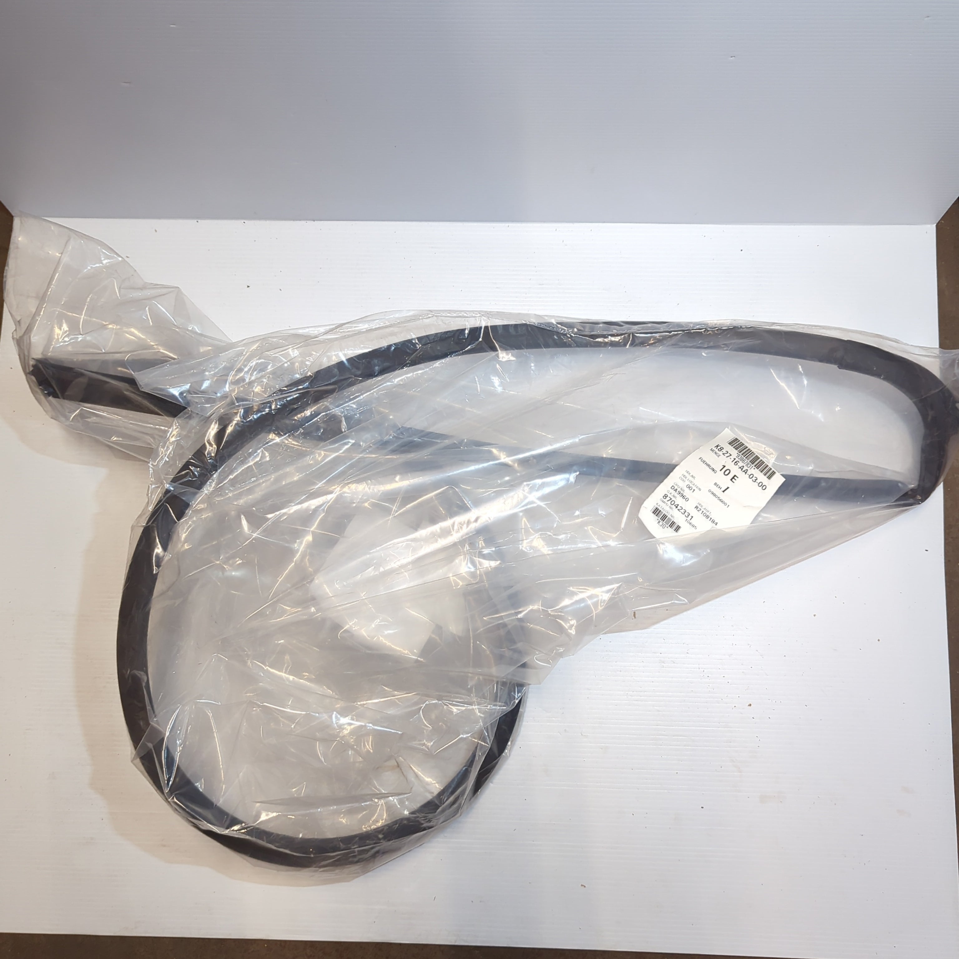 Genuine Vauxhall Window Joint | 93867831 – Stoneacre Direct