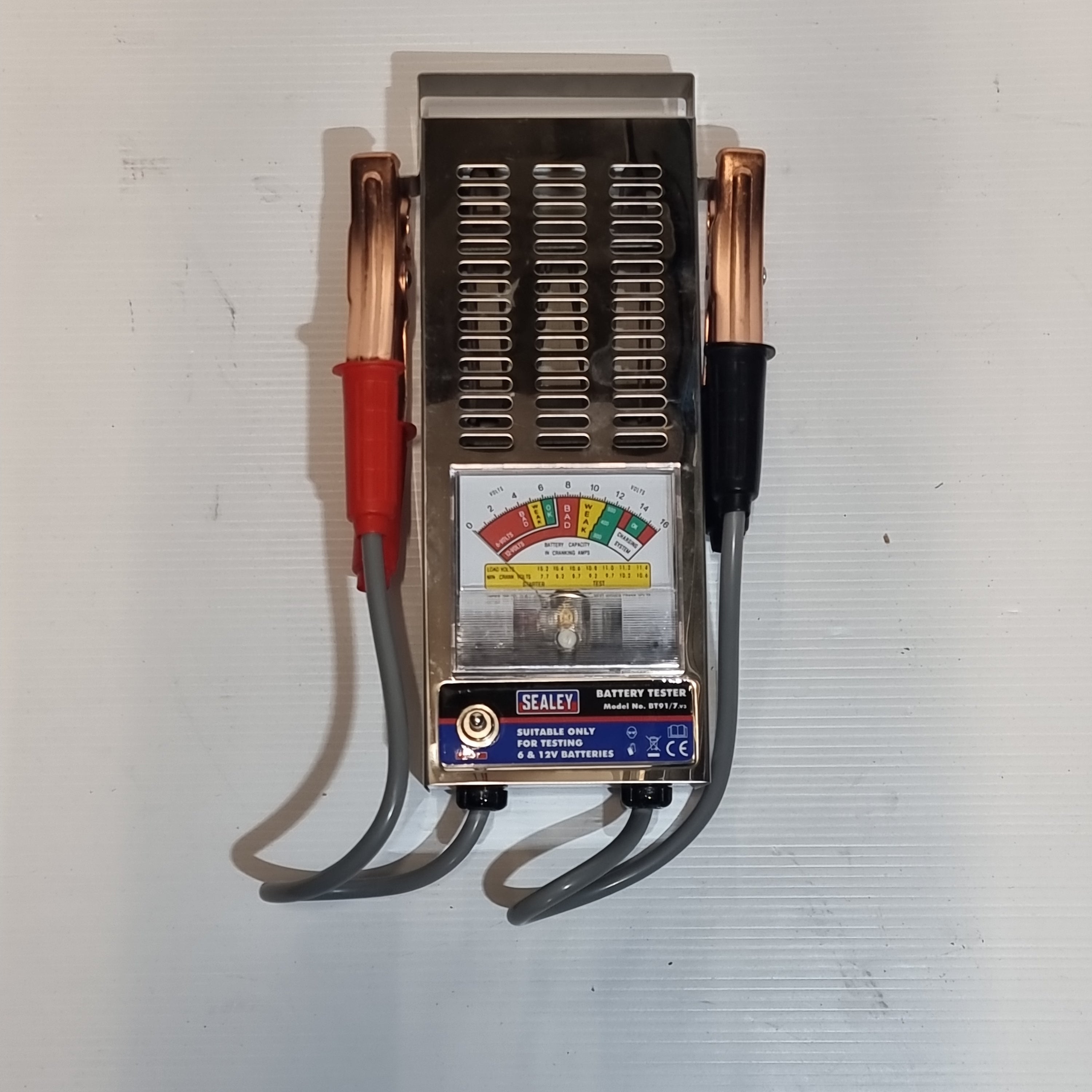 Sealey Battery Drop Tester 6/12V | BT91/7 – Stoneacre Direct