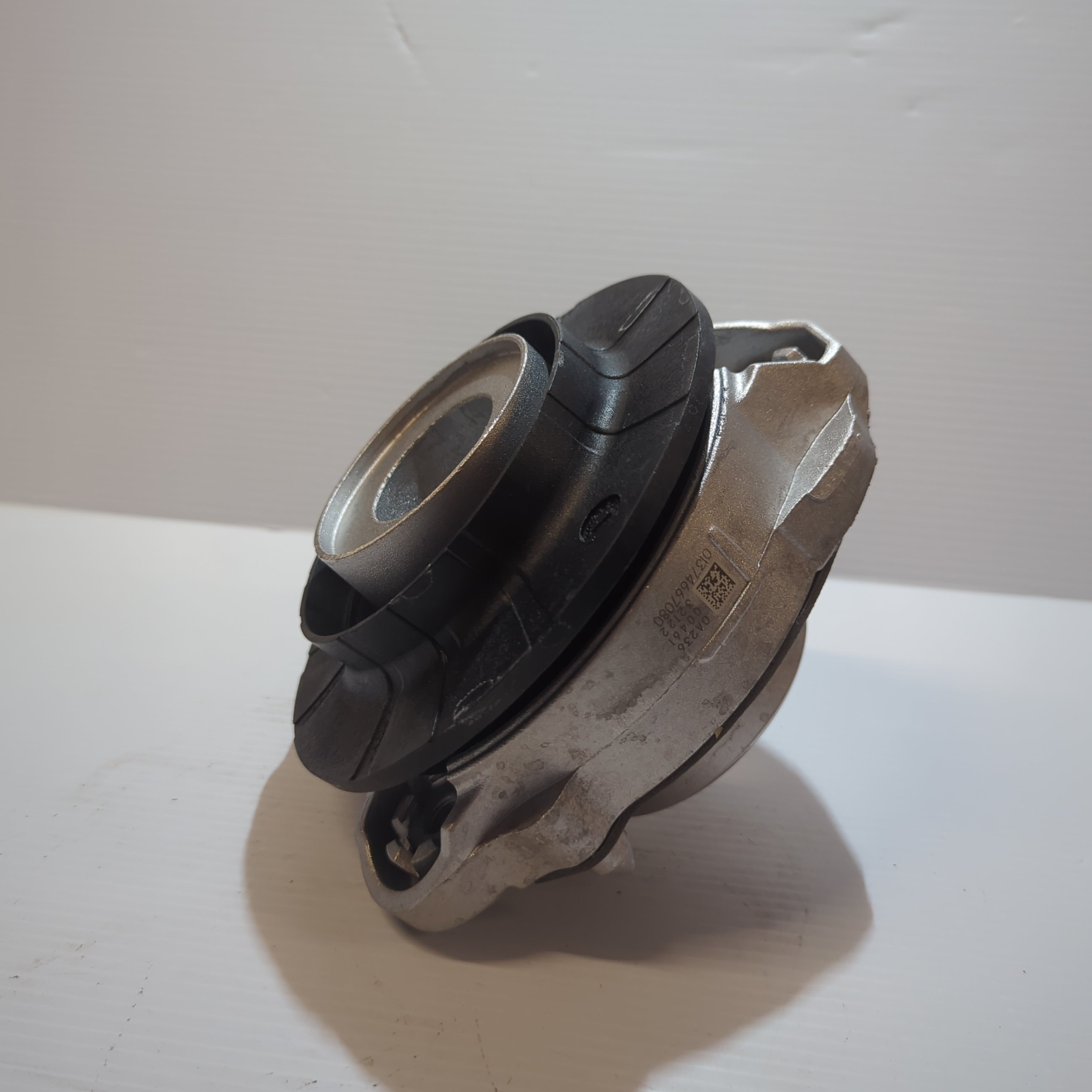 Genuine Front Right Shock Absorber Bracket - Peugeot Boxer | 1612735980 ...